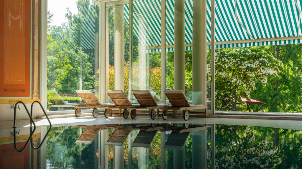 Luxus New Yorker Baden Baden Ebenbildnull